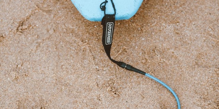 Die besten SUP Leashes? (Test & Vergleich 2025)